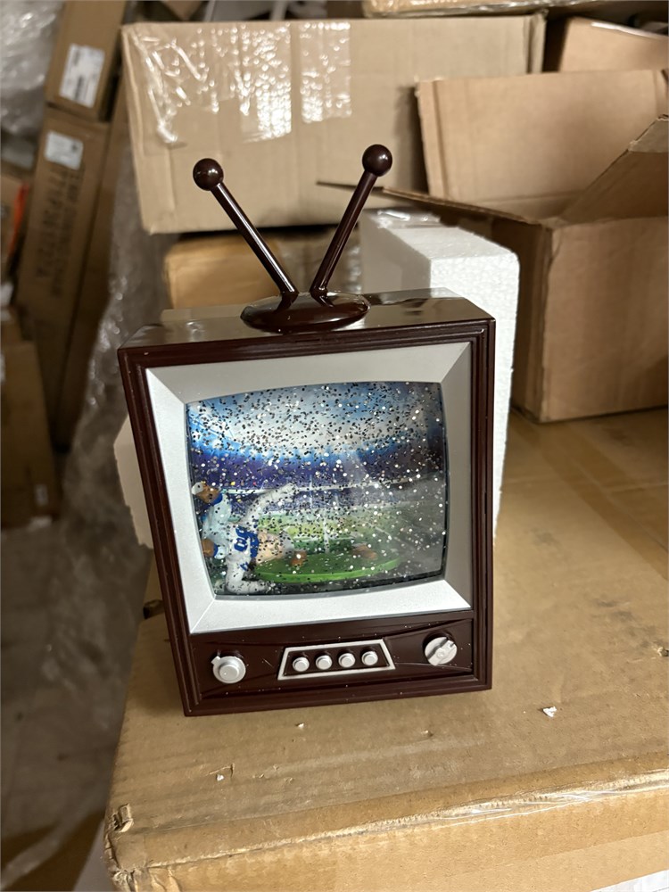 NativeBid Auction Services - DSM-Dallas Cowboys 8 in. Vintage TV Light ...